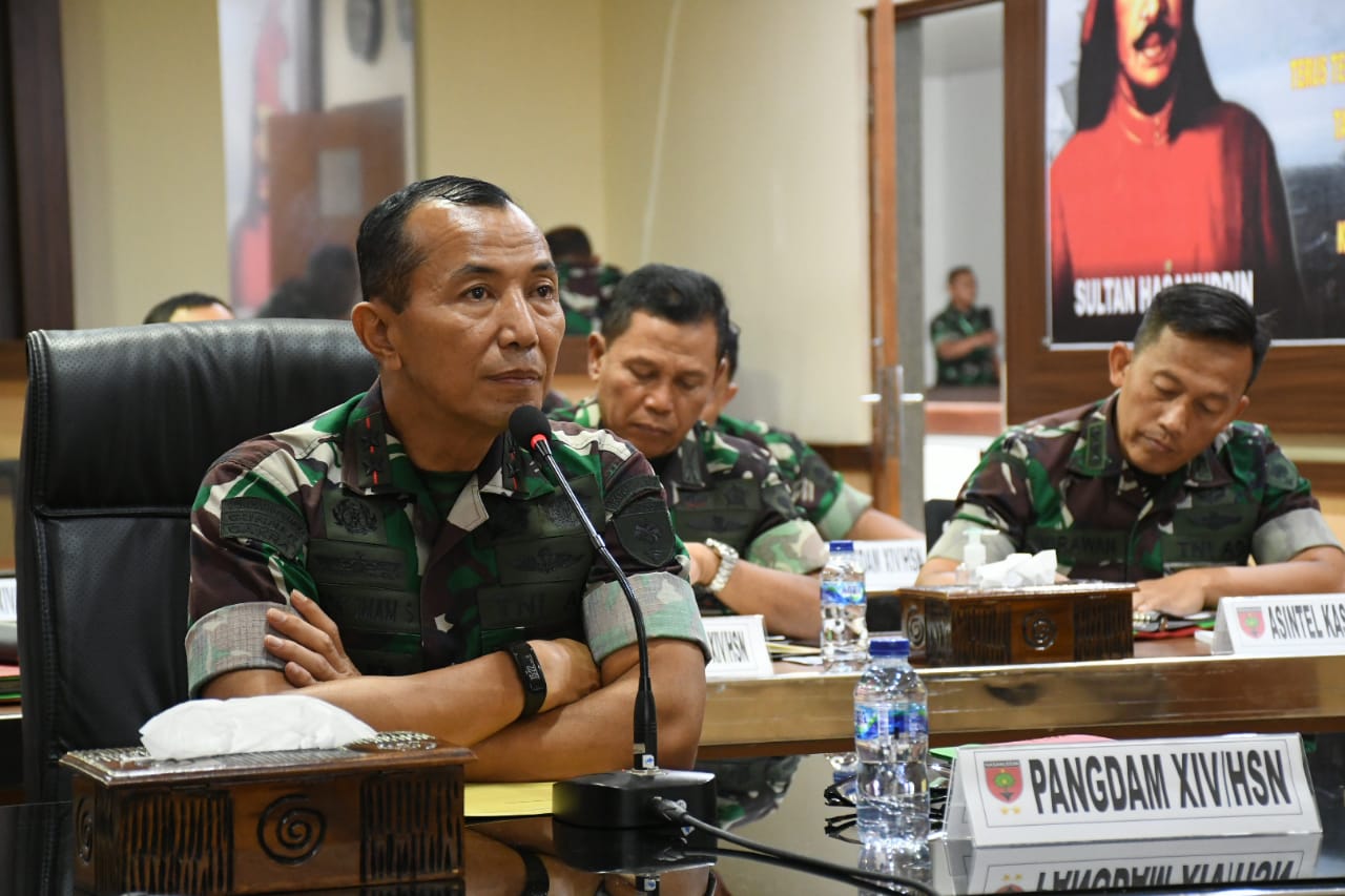 Pangdam Hasanuddin Laksanakan Zoom Meeting dengan Satgas Pamtas RI di NTT dan Papua ...