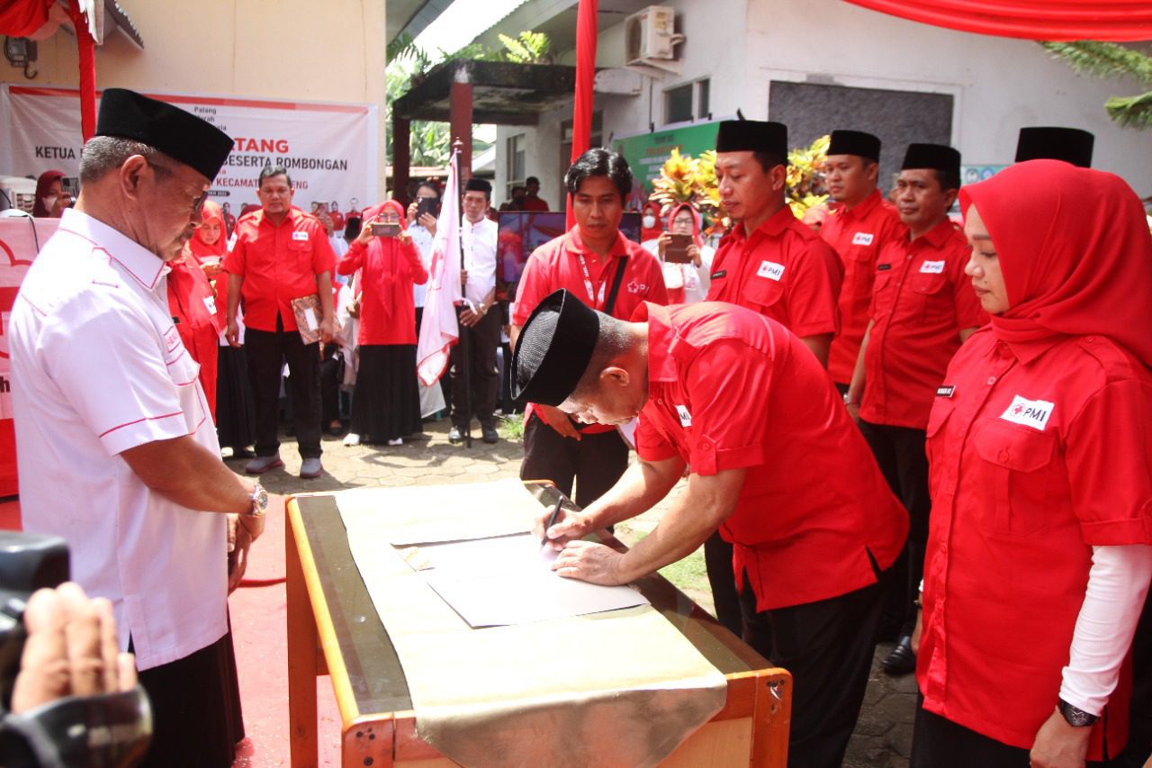 Resmi Dilantik, Berikut Susunan Pengurus PMI Kecamatan Bajeng Masa Bakti 2022-2027 ...