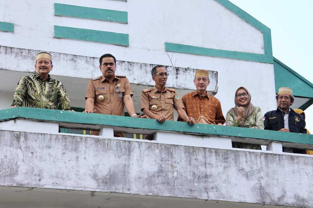 Kunjungi Saoraja Sawitto, Pj Ahmadi Minta Generasi Muda Tak Lupakan ...