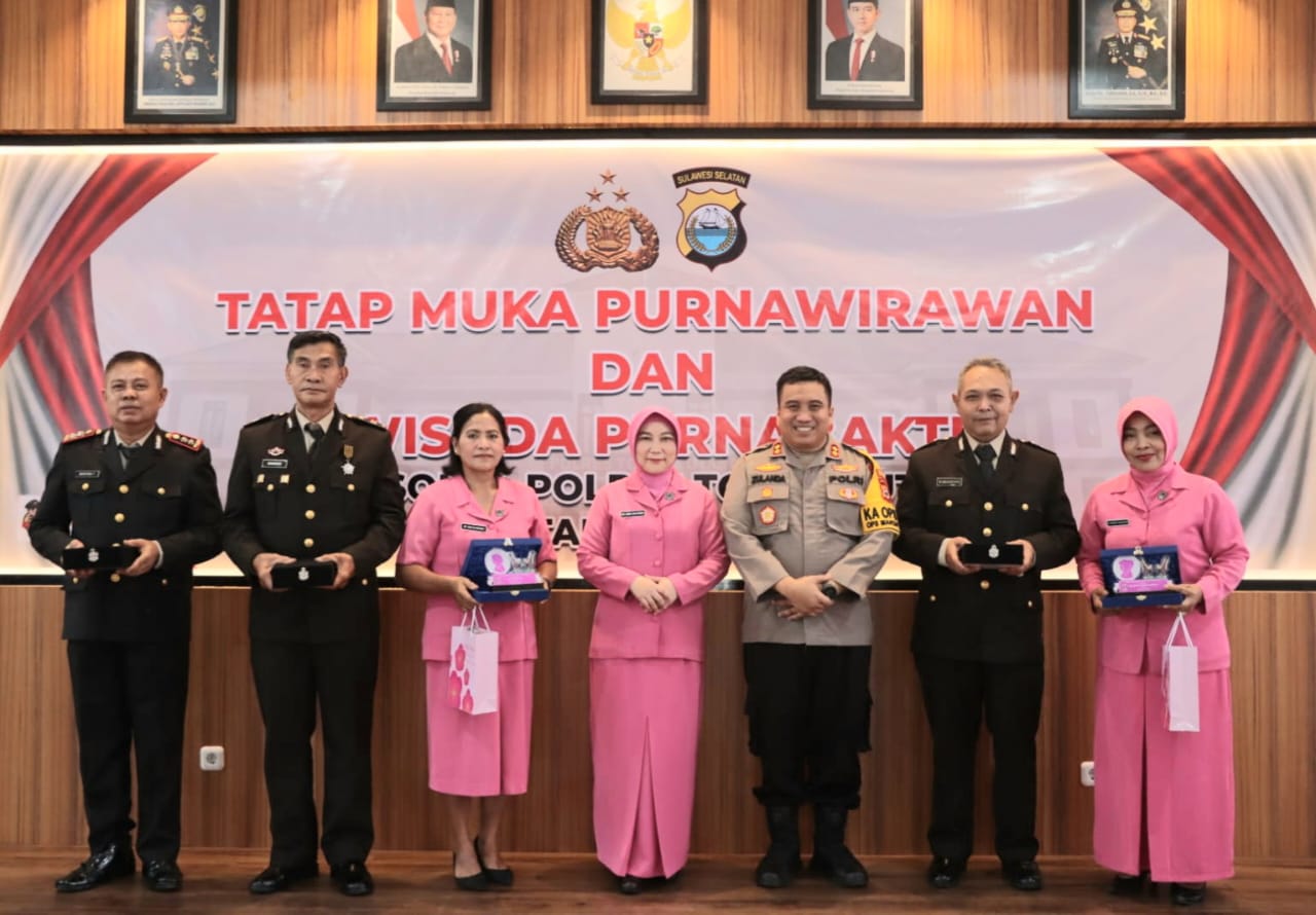 Tiga Anggota Polres Toraja Utara Memasuki Masa Purna Bakti - PedomanRakyat.co.id